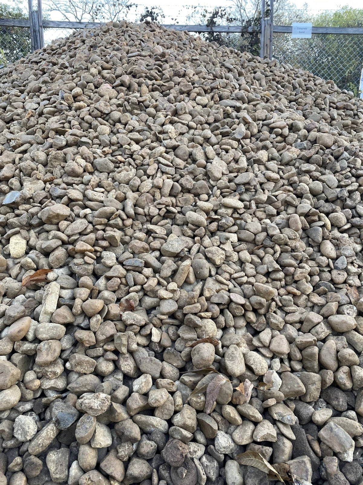 Bulk River Rocks & Gravel in Austin, Texas. | AUSTIN WHOLESALE ...