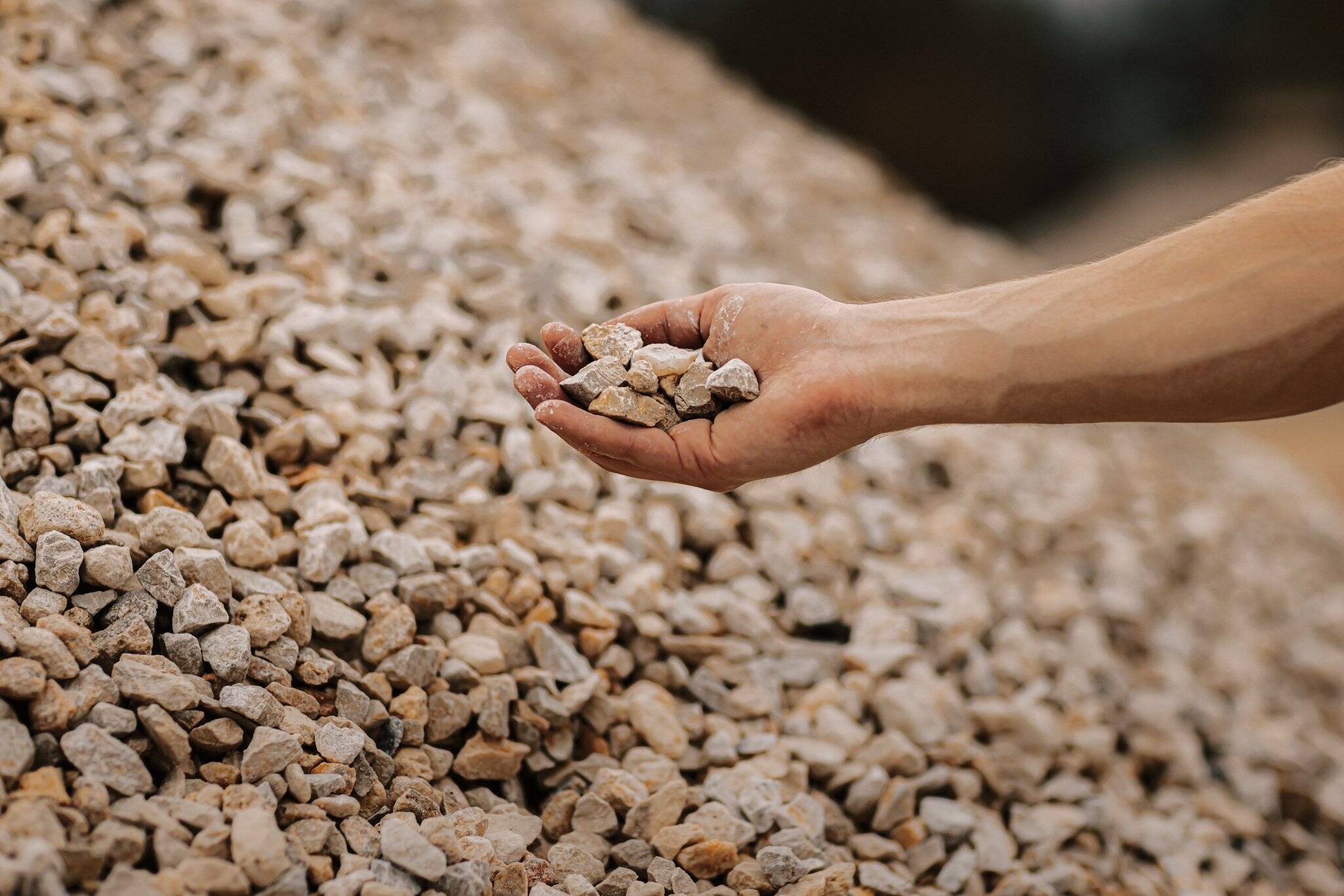 Pink Gravel For Landscaping Rain Forest 30 Pound(s) 30 Lbs. Pink